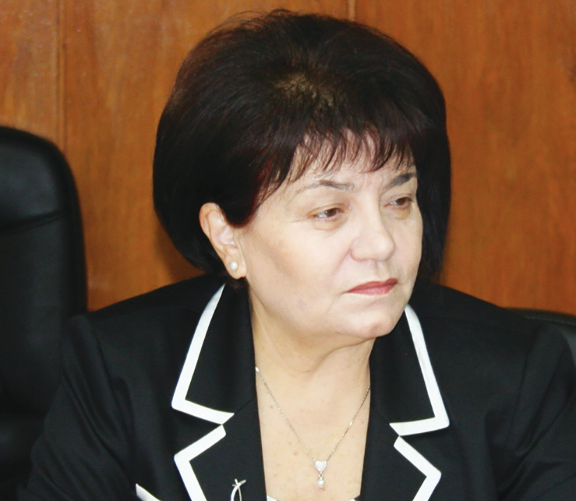 Д ик н Янка Такева председател на Синдиката на българските учители Време е за промени в