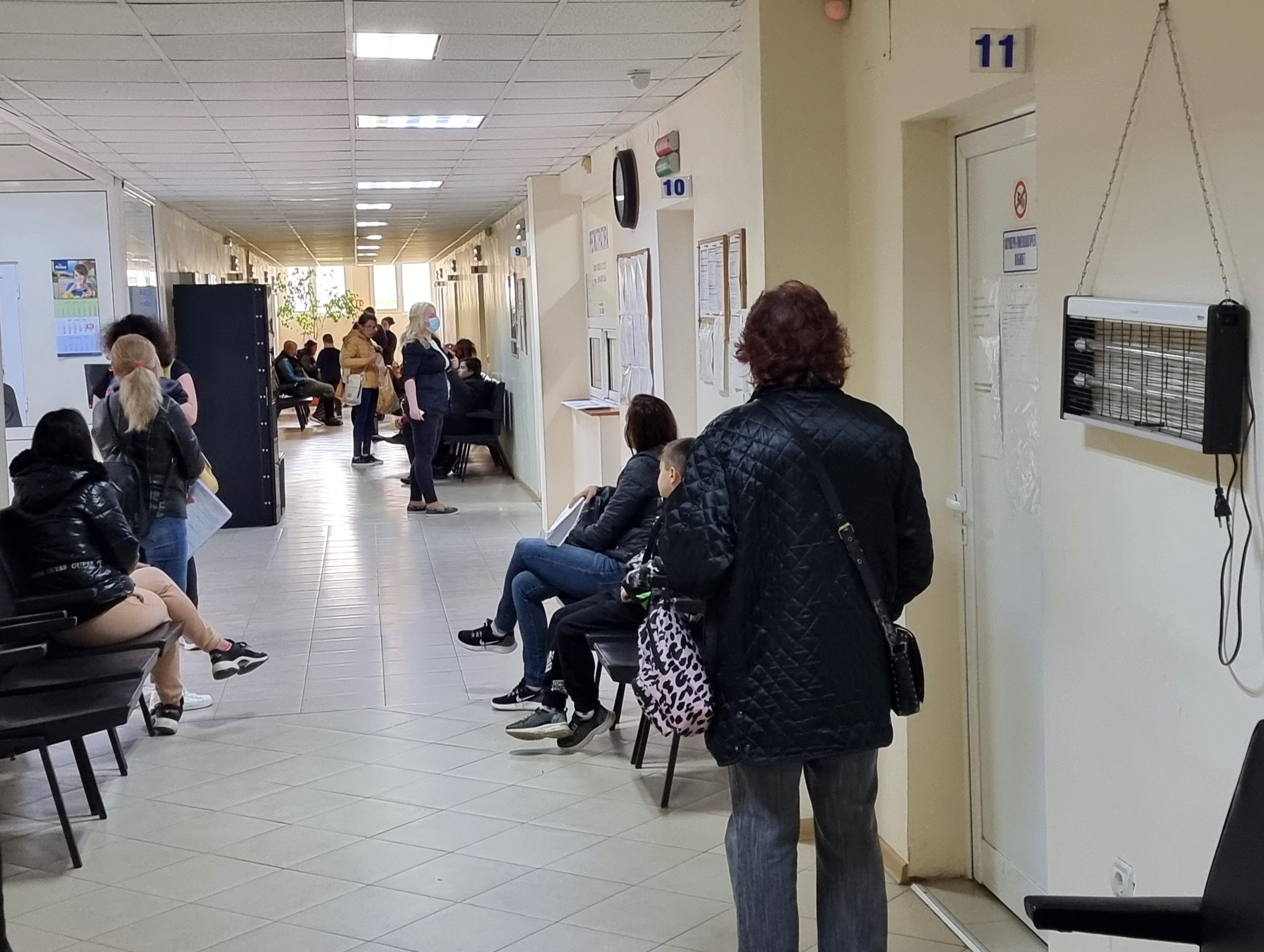 Готова е промяната за 15 дни отсъствия по семейни причини Аз буки